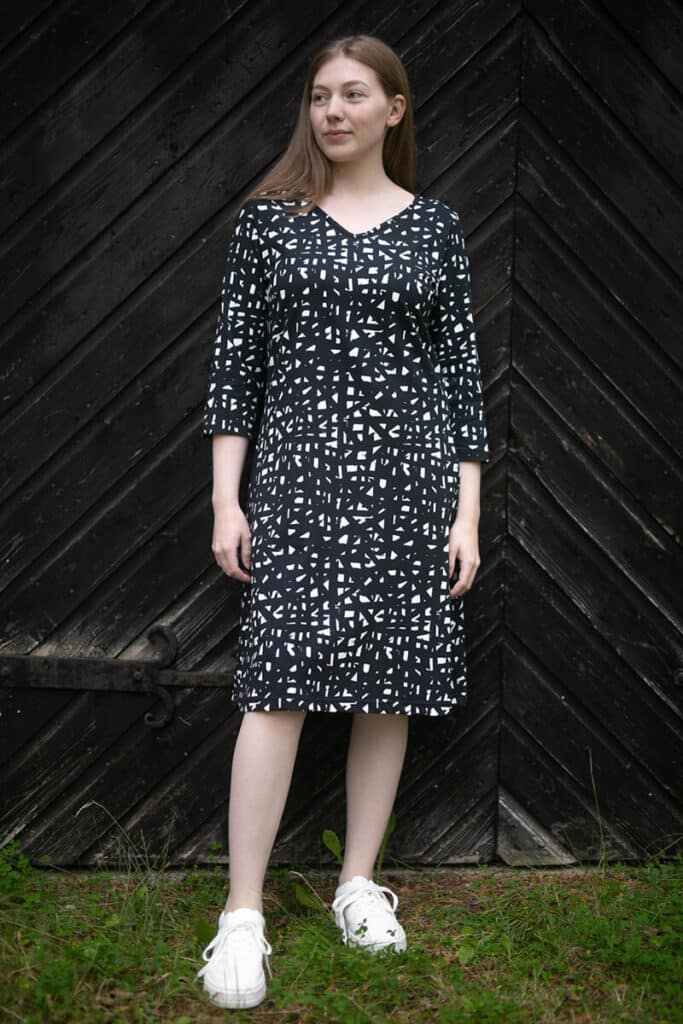 PaaPii Design Saima mekko Vedos mustavalkoinen